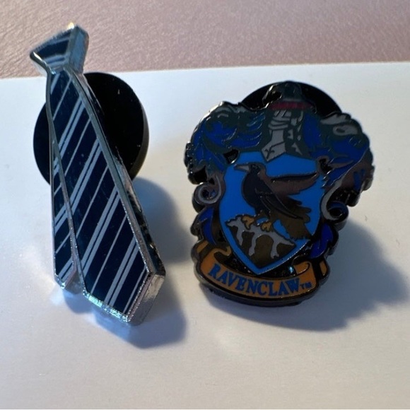 Warner Bros. | Accessories | Harry Potter Wizarding World Ravenclaw Pin ...